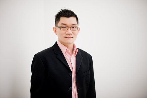 Dr Tan Ying Chien • 陈颖谦 医生 • Plastic Surgeon