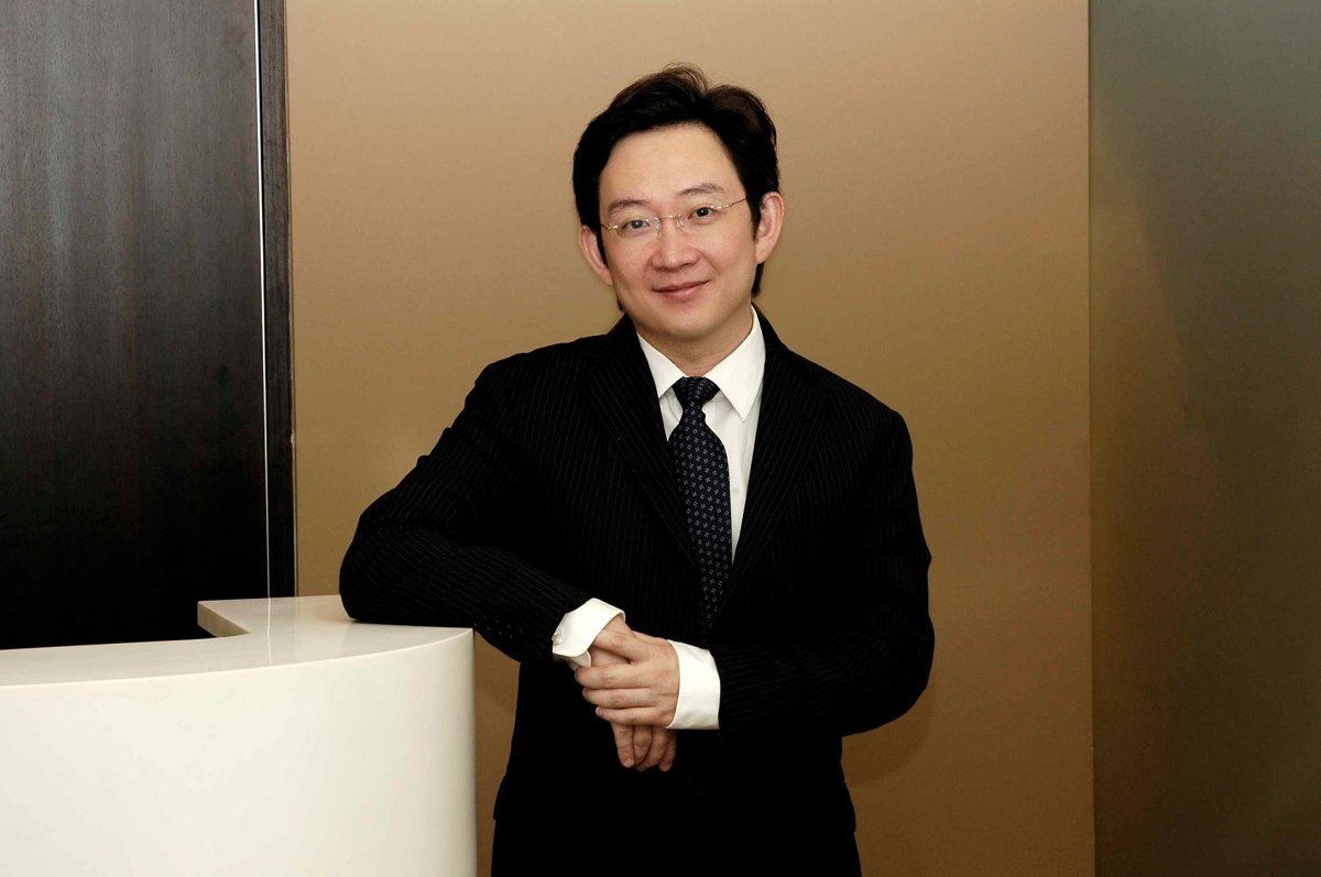Dr. Donald Ng (Dermatologist) • Skin Doctor Singapore