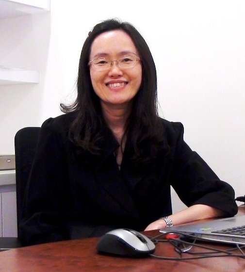 Dr Lim Choo (Family Physician and Aesthetic Doctor )